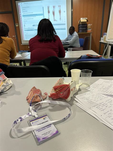 Үтрээний Клиник Home