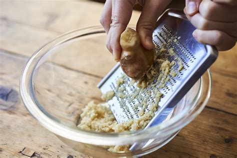 砂糖なし、はちみつジンジャーシロップのレシピ 榎本美沙のレシピサイト「ふたりごはん」発酵食品、季節料理のレシピ