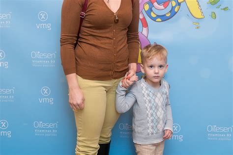 Obuolys Nuo Obels į Kurį Iš Tėvų Panašesni žvaigždžių Vaikai