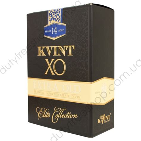 Бутылка коньяка в сувенирной упаковке от duty free online