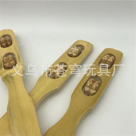 双球挠痒棒 双轮挠痒痒 竹质不求人孝顺子 二元店成都小商品批发 阿里巴巴