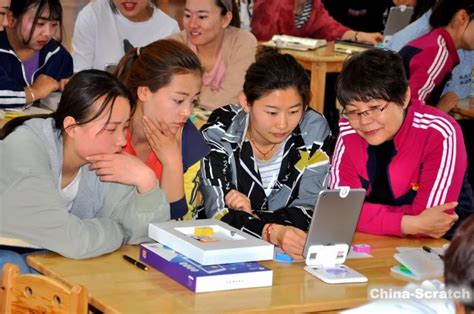 金凤区回民幼儿园开展 “人工智能幼儿编程”专题培训 Scratch少儿编程网