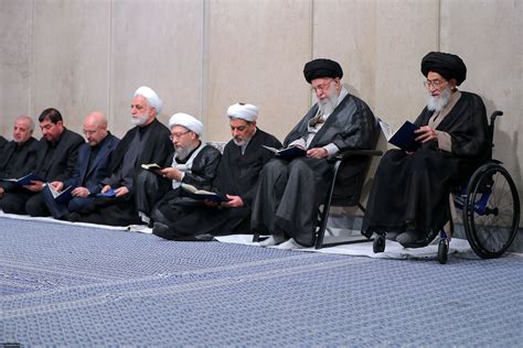 دیدار رهبر انقلاب با خانواده رئیسی