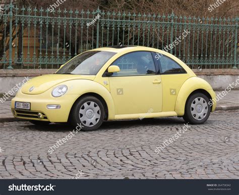 Yellow Beetle Vw New Beetle Action Yellow Items From 9 50