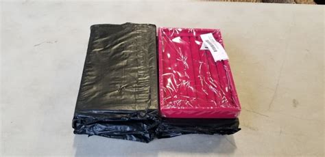 6 Brand New Ring Displayers 6 Brand New Ring Displayers