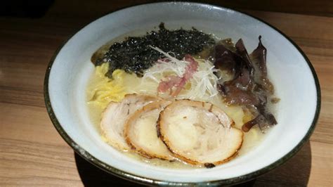 1300度の炎で豪快にあぶって仕上げるラーメンを「札幌 炎神」で食べてみた Gigazine