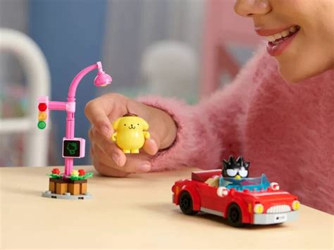 Bldr Hello Kittys Dream Cafe Building Set Only 16 94 On Amazon Reg 30 More Hip2save