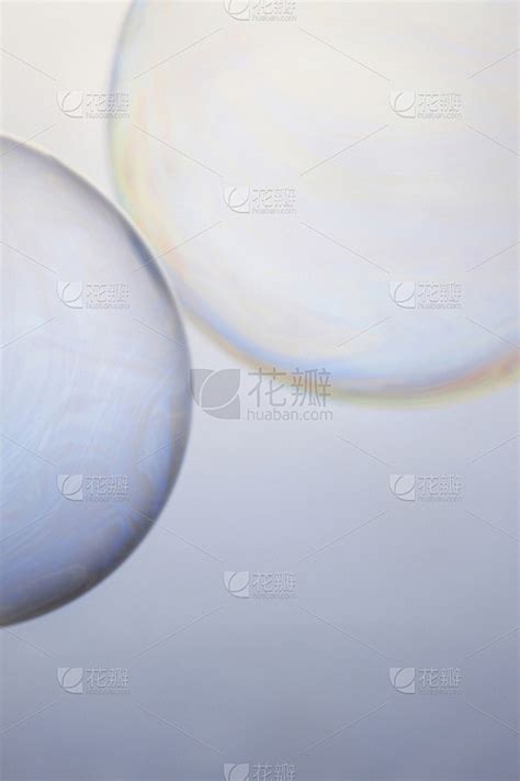 肥皂泡 垂直画幅 球体 圆形 泡泡 静物 材料 工作室 背景 纹理