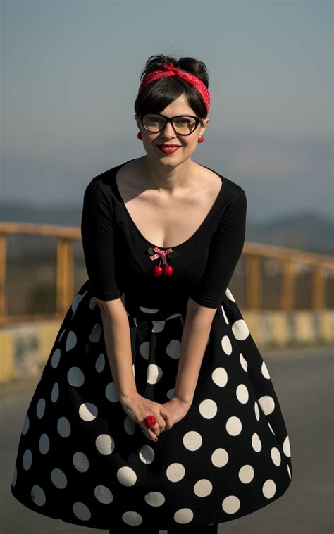 Miss Green Easy DIY Halloween Costume Modern Pin Up Girl