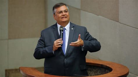Ao vivo Dino lança Força Penitenciária Nacional