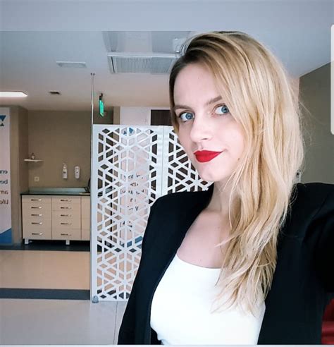 Teach You English Lessons On Skype By Elmahoxha02 Fiverr