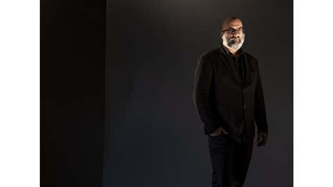 Valter Hugo Mãe “nós Homens Somos O Sexo Forte Mas Também O Sexo