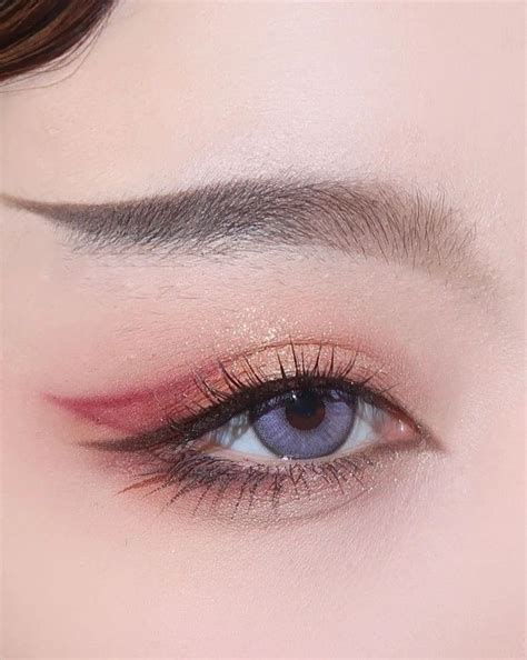Pin By Tracyyshrestha On Pictures Aesthetic🎀 Korean Eye Makeup Eye Makeup Pictures Eye