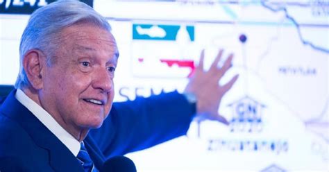 Anuncia AMLO aumento considerable al salario mínimo en 2023