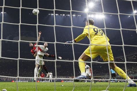 AC Milan Earn First Champions League Win With 2 1 Comeback Win Against