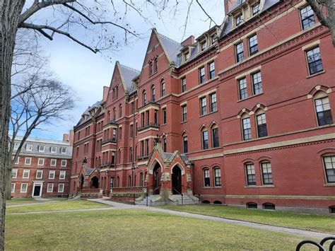 Know More About Harvard University Acceptance Rate Unischolars Blog
