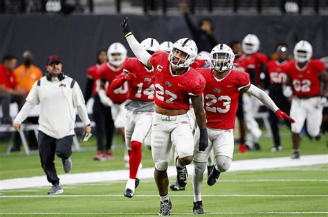 Unlv Footballs Spring Showcase Suggests Major Defensive Improvement
