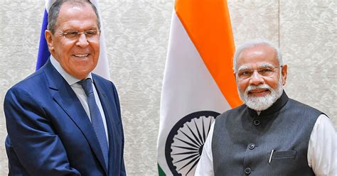 Ukraine Crisis Pm Modi Conveys To Lavrov Indias Readiness To