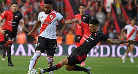 Colón Y River Plate Empataron 2 2 Por La Fecha 9 De La Copa De La Liga
