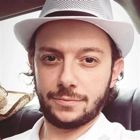 ‎ayman Alsurri أيمن الصُّري‎ Aymanalsurri • Threads Say More