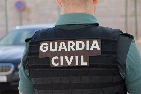 La Guardia Civil Esclarece Los últimos Robos En Coches Aparcados En