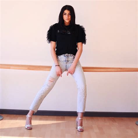 Giulia Salemis Feet I Piedi Di Giulia Salemi Page 6 Celebrities