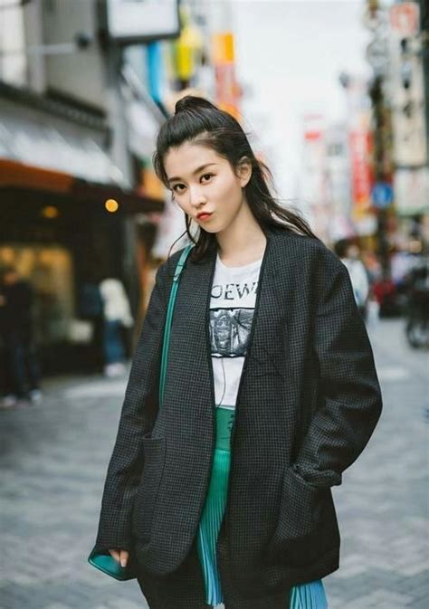 歡樂頌里的乖乖女關關原來也是個美人胚子 每日頭條