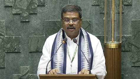பிம்ஸ்ரீ திட்டத்தில் தமிழகம் கையெழுத்திட வேண்டும் முதல்வர்