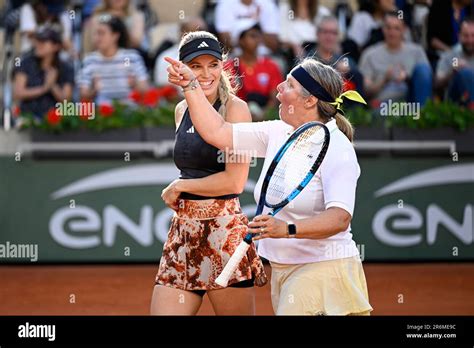 Paris France 08th June 2023 Caroline Wozniacki And Nathalie Tauziat