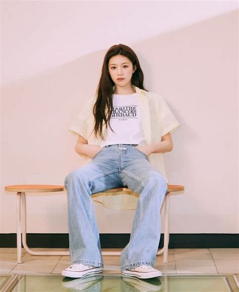 10 Ootd Kasual Ala Go Youn Jung Style Yang Modis Abis