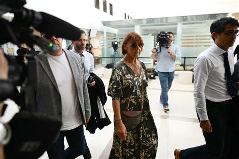 Un Hombre Que Drogaba A Su Mujer Para Que Otros La Violaran Y Medio Centenar De Acusados