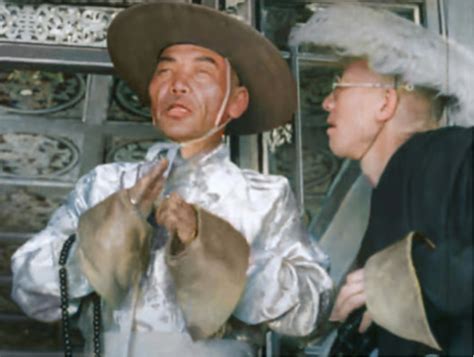 Богдын хорлонтой дүрийг үзүүлэхгүй байя