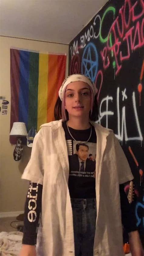 Aubary Hoeffel 【biography】age Height Single Nationality