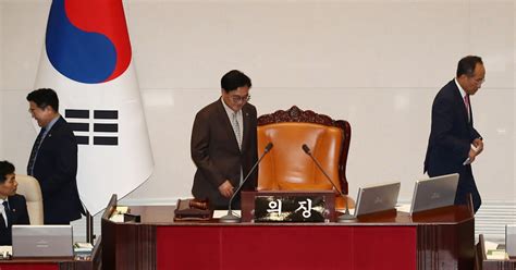 입법권과 거부권의 충돌민생에 비극이고 정치의 몰락