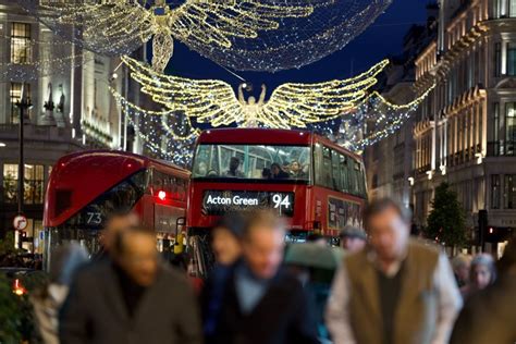 Threat Of Recession Looms After Uk Economy Shrinks More Than Expected