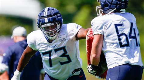 Titans Re Sign Ol Justin Murray To Practice Squad