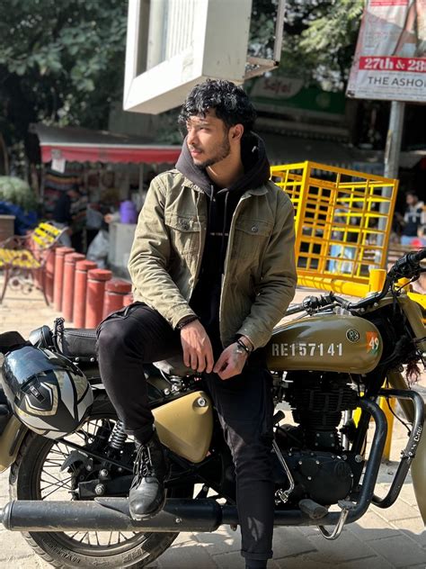 Moksh Karanwal On Linkedin Overcomesocialanxiety Breakyourbubble