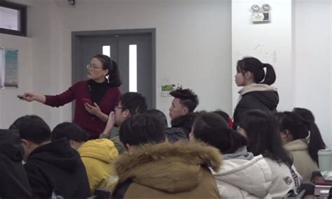 尹军霞老师被授予校第六届教学名师 生命科学学院