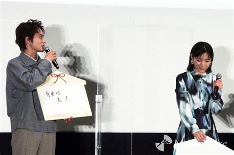 【動画ニュース】北村匠海「チャラチャラしちゃだめだよ」16歳・當真あみに大人の助言：アニメ映画『かがみの孤城』大ヒット御礼舞台あいさつ