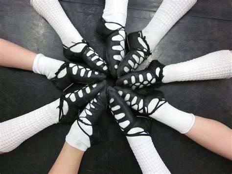 As 25 Melhores Ideias De Irish Dance Shoes No Pinterest Dança Bailarinos E Dança Das Terras