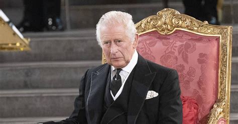 King Charles Iii Has Meltdown Over Pen