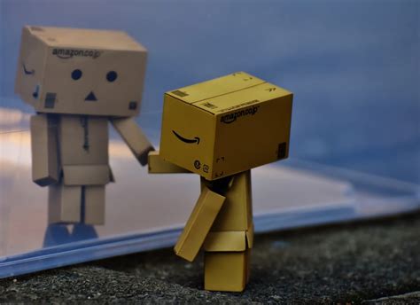 Cardboard Box Robot Preview Sad Cardboard Box Robot 970x705
