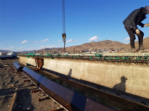 Гачууртын авто замаас Шар хадны эцэс хүртэл гүүр барьж байна