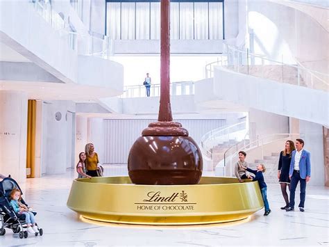 Visita Fabrica Lindt