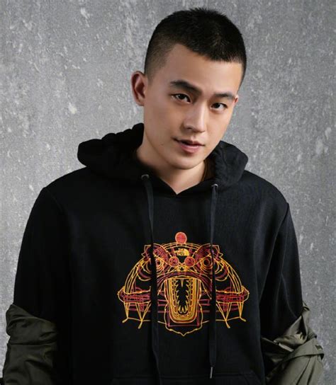 M头型寸头m型寸头发型图片 伤感说说吧