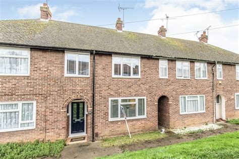 3 Bedroom Terraced House For Sale In Woodlands Road Gillingham Me7 2sz