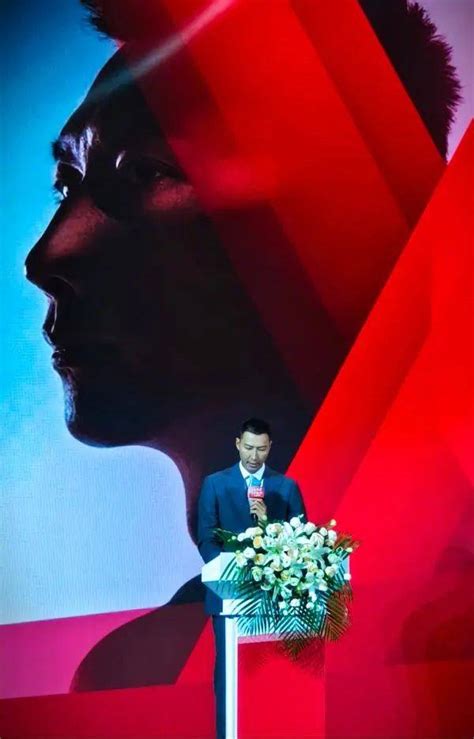 易建联退役中国男篮是最神圣的名字 姚明 仪式 胡杰