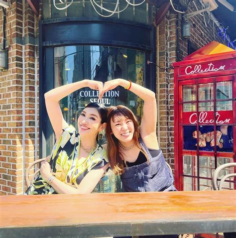 アンミカさんのインスタグラム写真 アンミカinstagram「アナザースカイでまさかの、韓国でまでフワちゃんとご縁があるなんて‼️