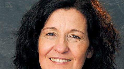 Merecido Homenaje A Liliana Bodoc