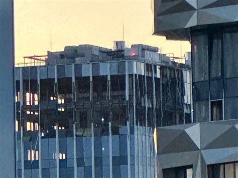 Орос улс Украины нутгаас цэргээ гаргаснаар ямар ч үед дайныг дуусгаж чадна гэж АНУ ын тал